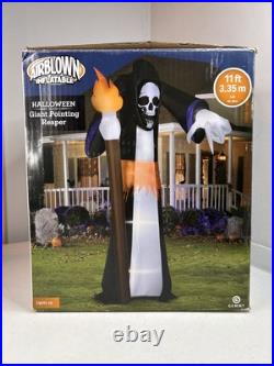 Gemmy Halloween Blow Up Inflatable 11′ Giant Pointing Reaper With Torch ...